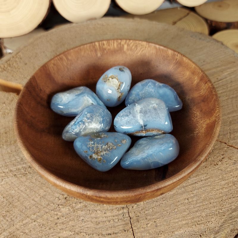 Heilsteine Chalcedon Trommelstein